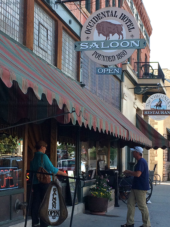 saloon – dakotagopherdotcom